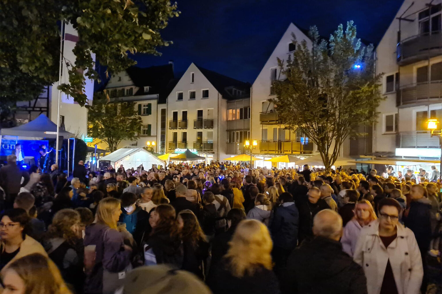 Wald leuchtet – 650 Jahre Solingen